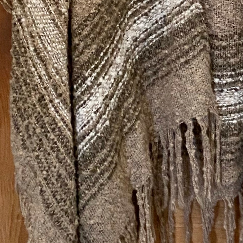 New Amazingly Soft Pashmina With Fringe - Gem
